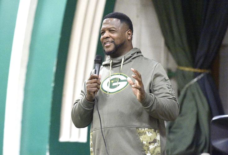LeRoy Butler tells Wisconsin elementary and middle schoolers about ...
