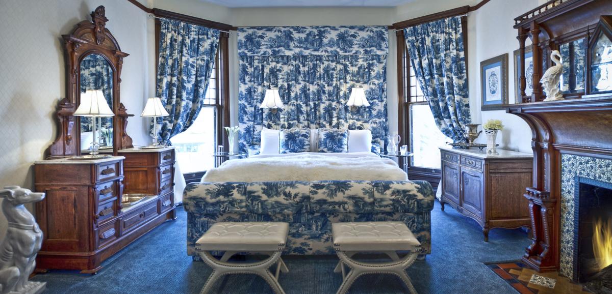 Baker House goes to auction | Welcome Home | lakegenevanews.net