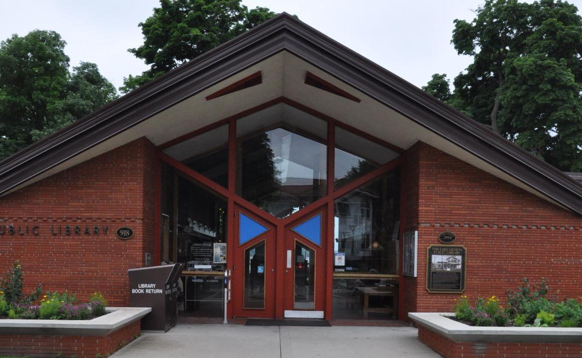 Lake Geneva library gears up for summer reading program, book sale