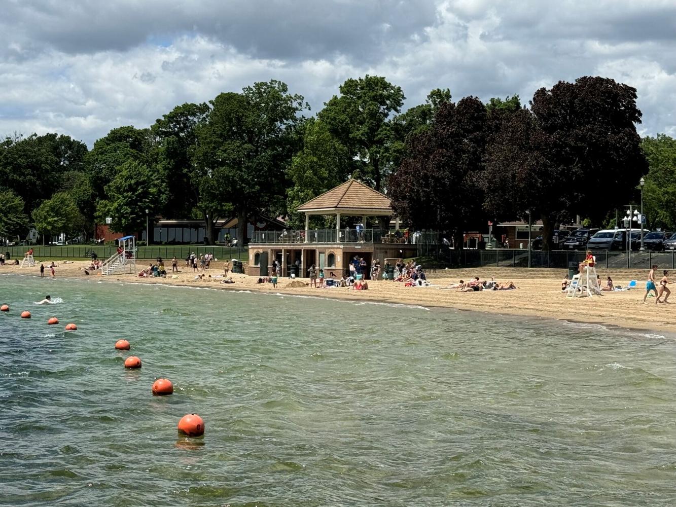 "All beaches of Geneva Lake are safe" in latest round of water quality ...