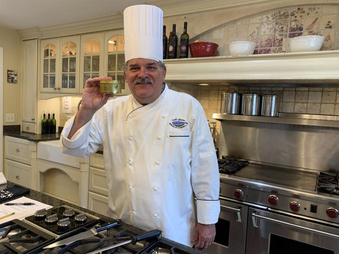 Lake Geneva School of Cooking honors 15-year anniversary