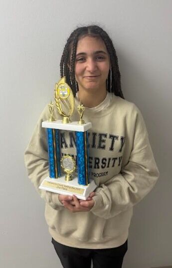 Laurel Middle School student takes 2nd in county spelling bee | News | laureloutlook.com