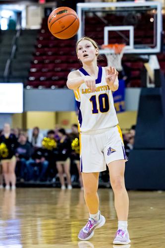 Laurel girls basketball is versatile and fast | Sports | laureloutlook.com