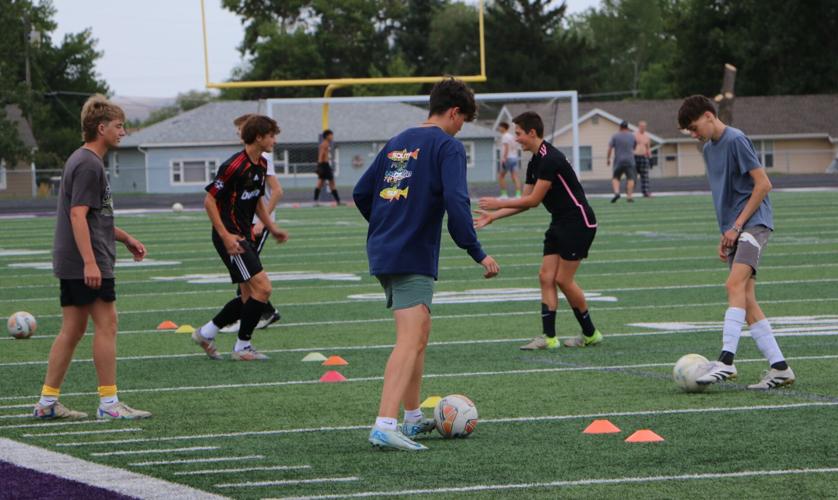 LAUREL SOCCER: Laurel boys hoping for playoff run | Sports ...