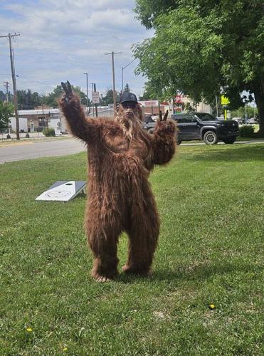 Bigfoot Burger opens in Joliet | News | laureloutlook.com