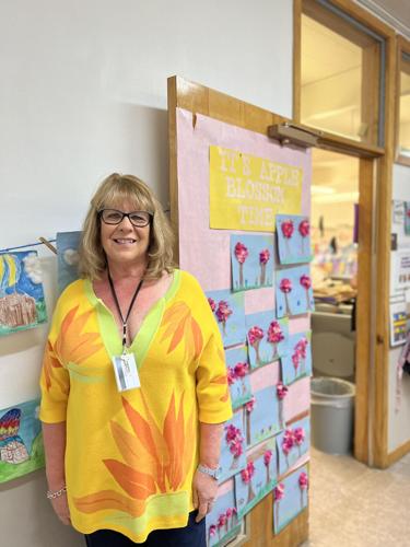 Laurel teacher Jamie Garvey leaves piece of her heart at West School as ...