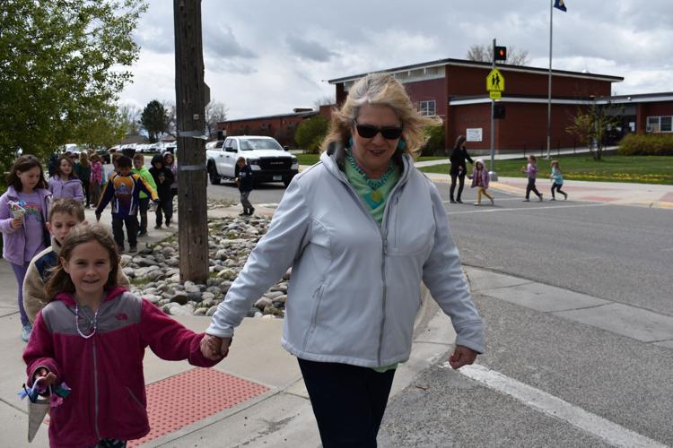 May Day tradition at West School last week pleases the neighbors | News ...