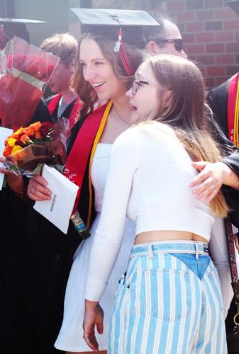 Park City seniors celebrate graduation | News | laureloutlook.com