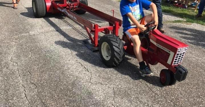 Kids compete for national tractor pedal pull spots | Country Life News ...