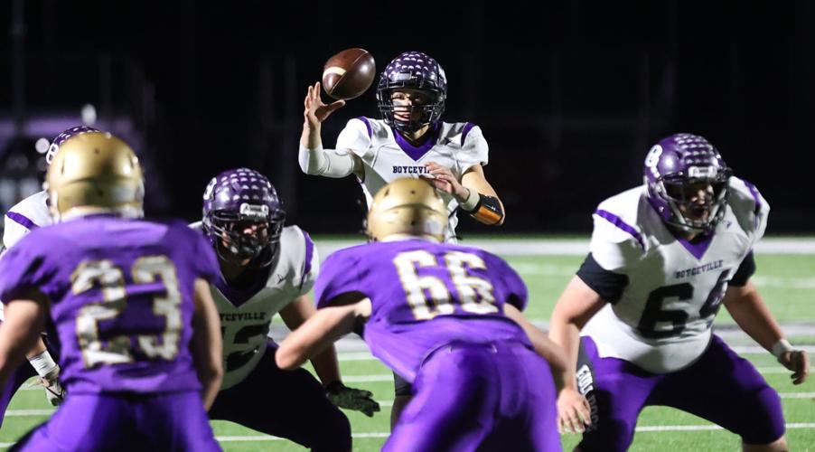 Photo gallery: Boyceville at Durand football | Sports | leadertelegram.com