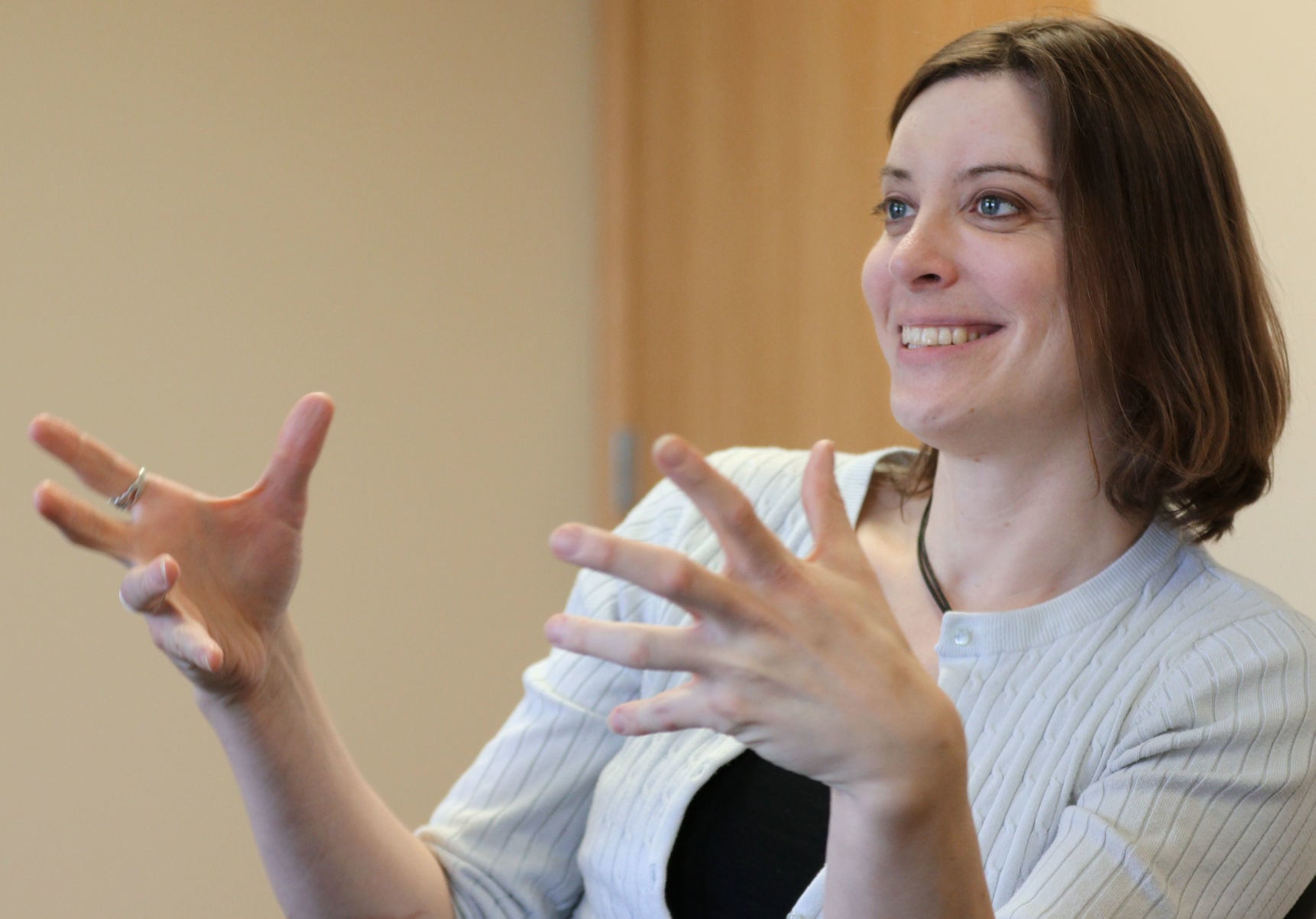 Laura Benjamin suspends her campaign for Congress | Daily Updates ...
