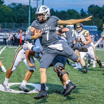 College football: UW-Stout offense in top form as WIAC play heats up ...