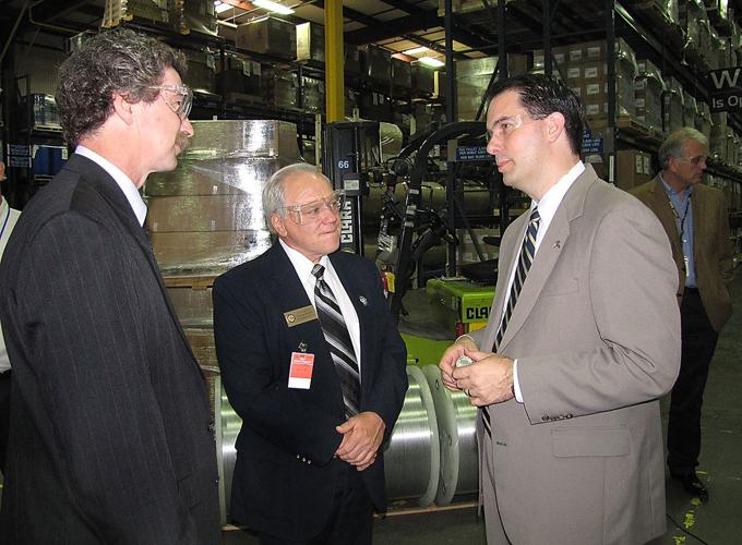 ‘Servant’s heart’: Soft-spoken ex-state Rep. Tom Larson dies on ...