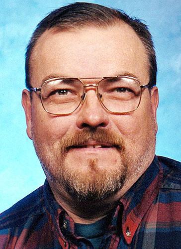 David Snyder | Obituaries | leadertelegram.com