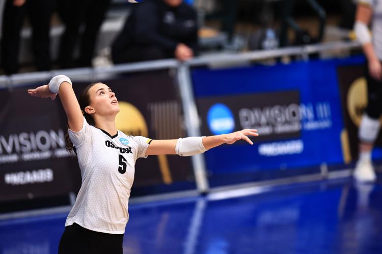 Chippewa Falls native leads UW-Oshkosh to NCAA D-III volleyball title ...