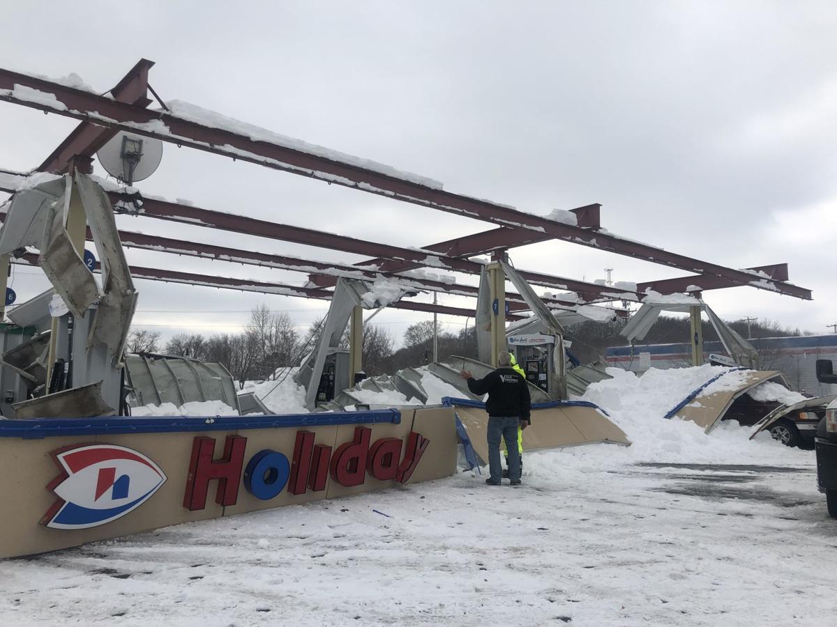 Man injured in gas station canopy collapse | Front Page ...