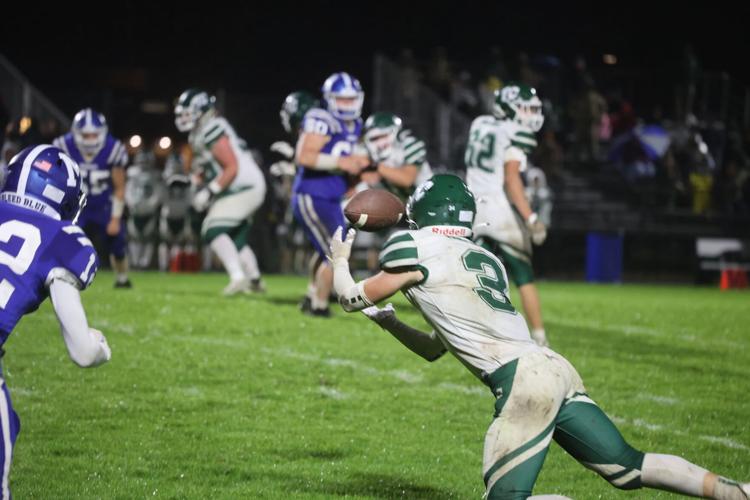 Buffaloes crush Crickets for Cloverbelt title, gear up for postseason ...