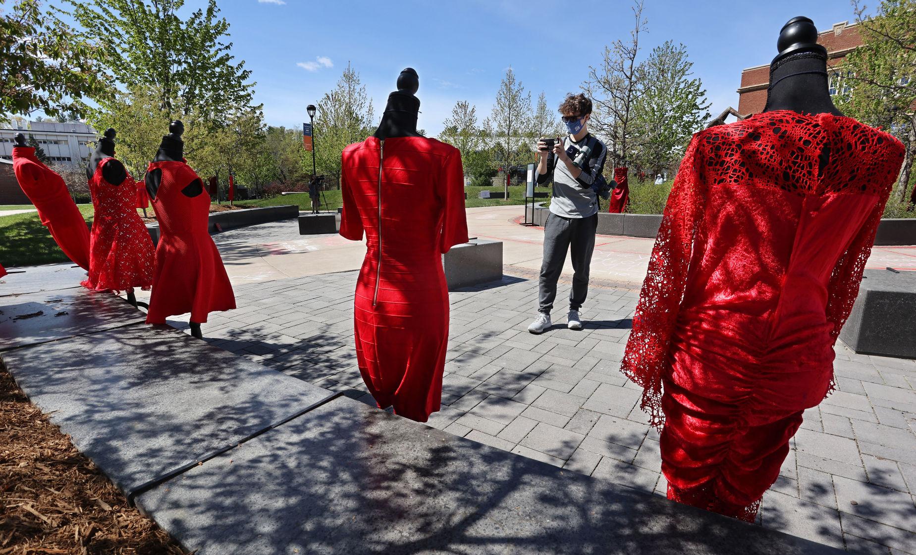 Red dress display recognizes murdered, missing Indigenous women | Front ...