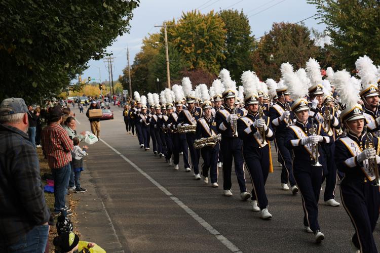Photos: UWEC parades downtown for Homecoming weekend | Local News ...