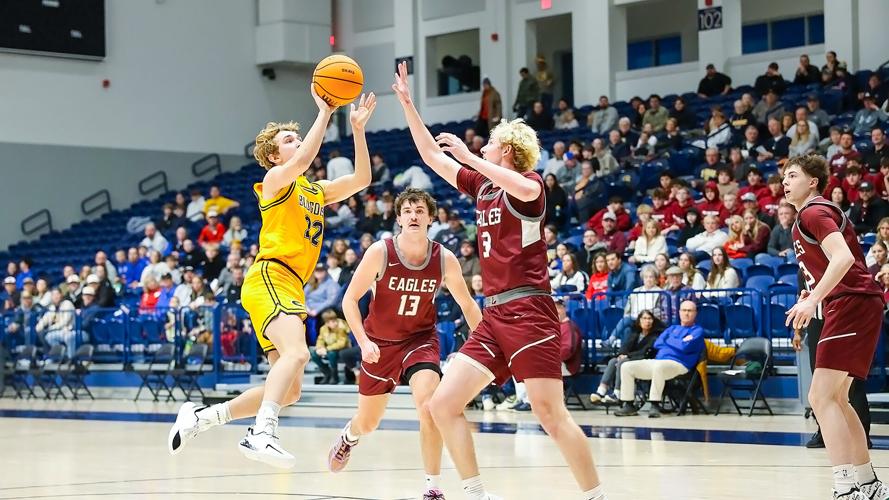 Blugold men outlast No. 18 UW-La Crosse | Sports | leadertelegram.com