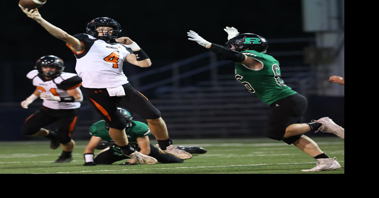 Photo gallery: Elk Mound at Regis football | Sports | leadertelegram.com