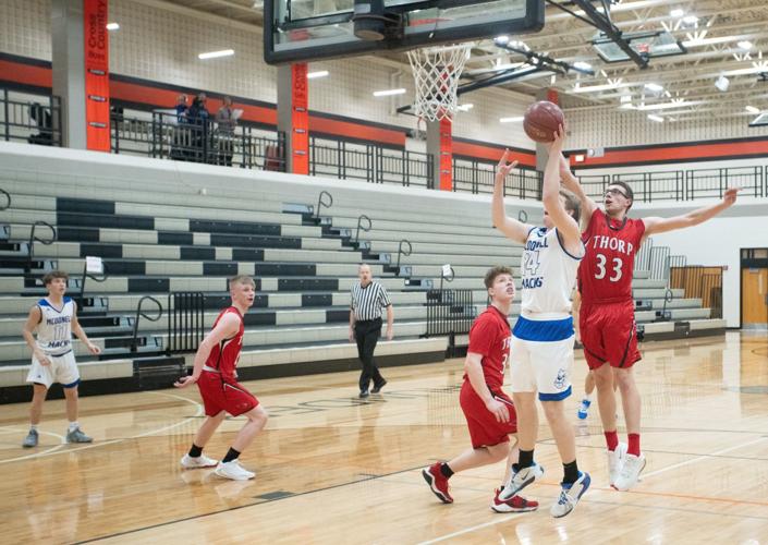 Boys basketball playoffs: McDonell tops Thorp on strange sectional ...