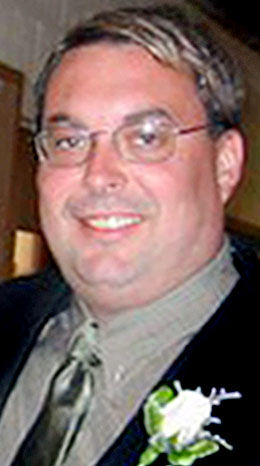 Todd Rhoades | Obituaries | leadertelegram.com