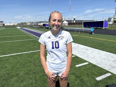 Old Abes split pair of soccer matches during home tournament | Sports ...