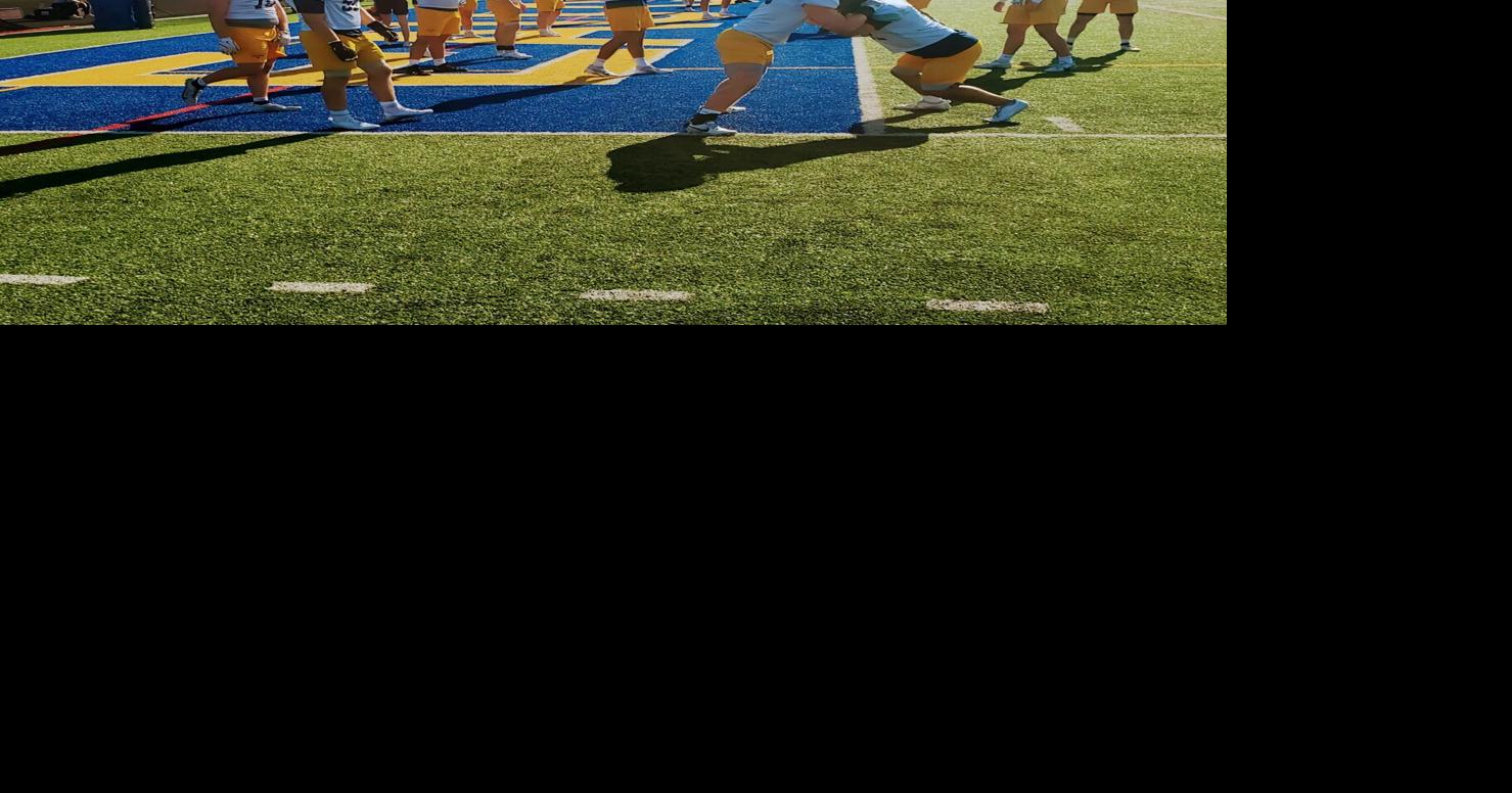 Blugold football team is determined and laser-focused on upcoming ...