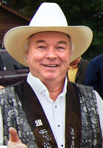 Duke Thompson | Obituaries | leadertelegram.com