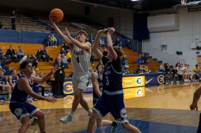 Hot start sends men's basketball past Crown | Sports | leadertelegram.com