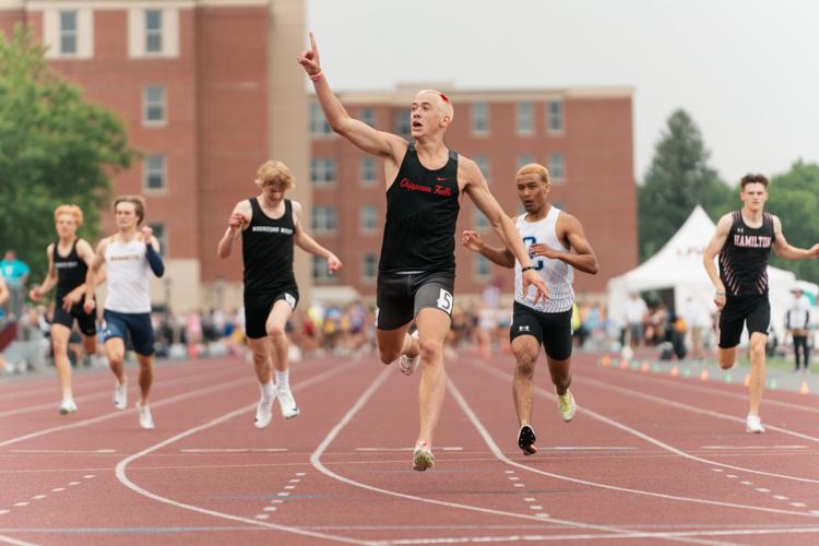 Hebert wins 2 golds before emotional moment with father | Sports ...
