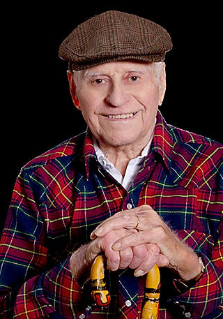 Gene Giles | Obituaries | leadertelegram.com