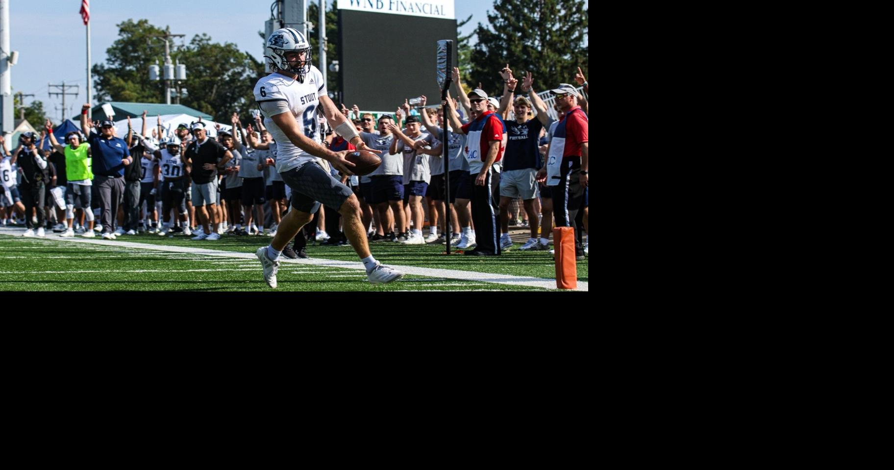 10 STRAIGHT: Blue Devils flex muscle with rivalry win over Blugolds ...