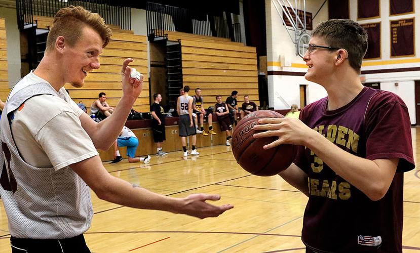 Prep hoops: Barron boys hoops team has formed special friendship with ...