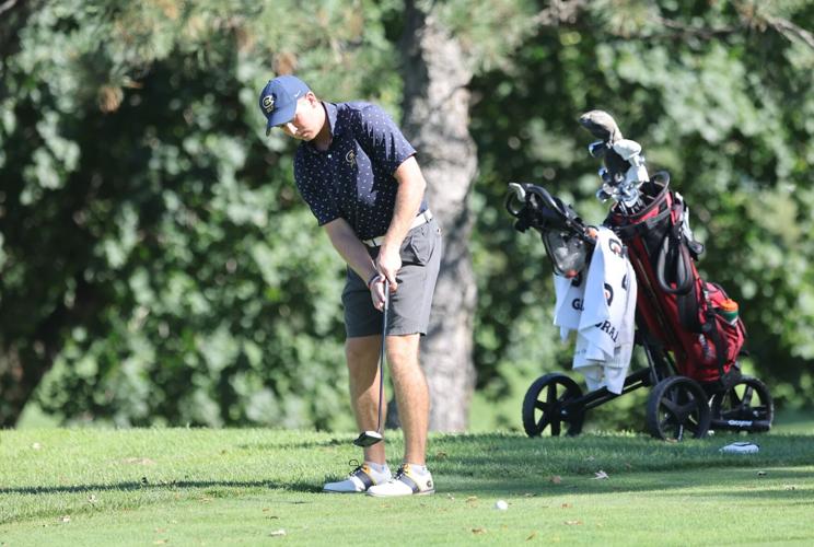 Blugolds put talent, depth on display in winning WIAC golf title ...