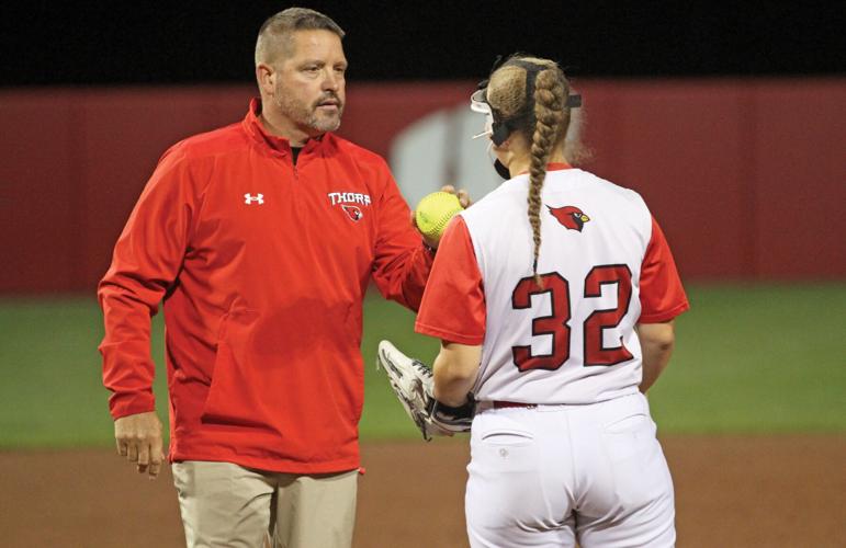 Thorp hangs tough, but falls to top-seeded Oakfield in Division 5 state ...