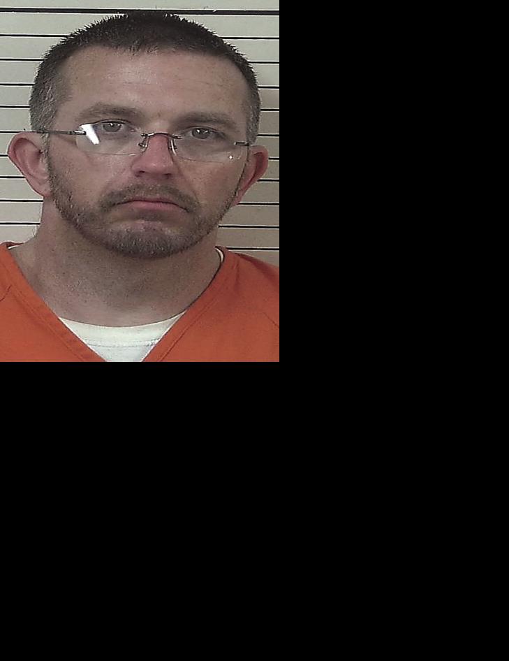 Deputies chase Lake Hallie man after crash | Daily Updates ...