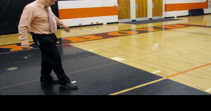 Stanley-Boyd High School gets new gym floor in time for fall sports ...