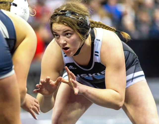 4 area athletes punch tickets to WIAA state wrestling finals | Sports ...