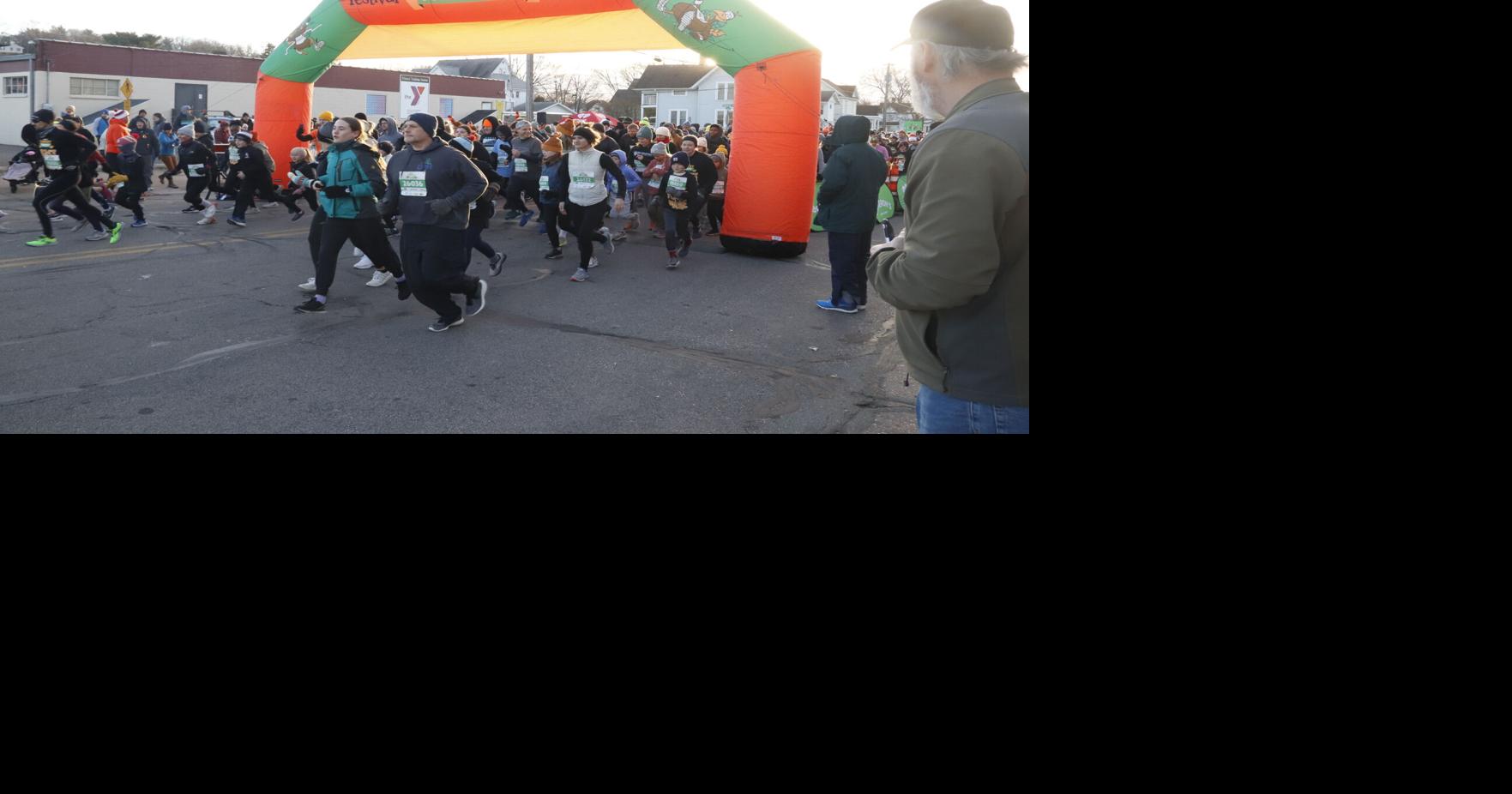 Photos: Turkey Trot '23 | Front Page | leadertelegram.com
