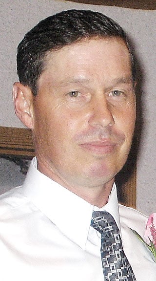 Walter Bertrang | Obituaries | leadertelegram.com