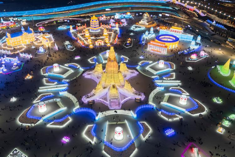 Harbin ice festival draws sculptors and spectators to northern China ...