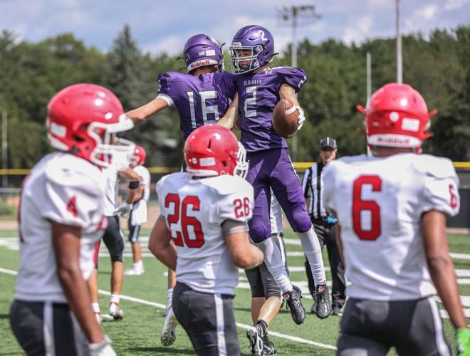 Weekend wrap-up: Eau Claire Memorial, Regis win football openers ...