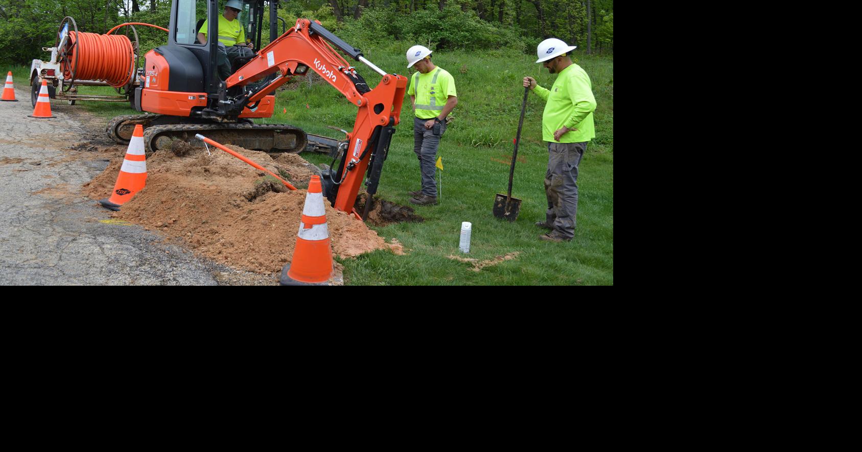 TDS gets Eau Claire's OK to build fiber optic network | Front Page ...