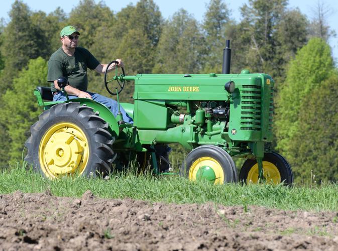 Dozens participate in Great Lakeshore Tractor Rally | Country Life News ...