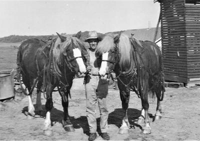 Horses to tractors in Crawford County | Yarns of Yesteryear ...