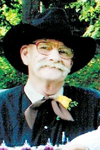 Douglas Perry | Obituaries | leadertelegram.com