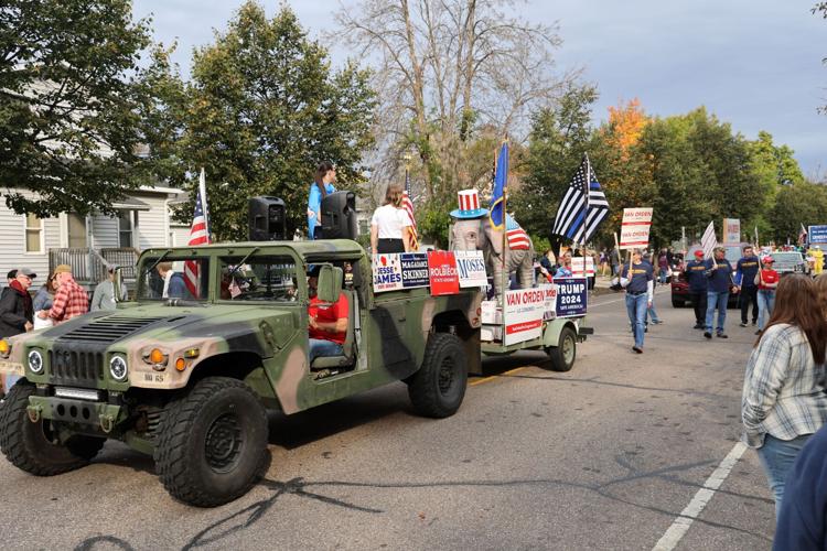 Photos: UWEC parades downtown for Homecoming weekend | Local News ...