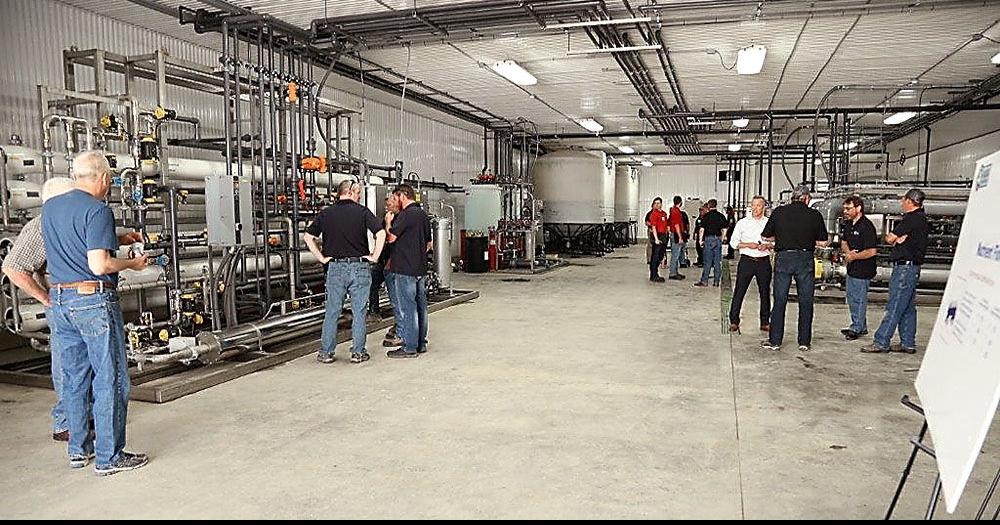 Farm takes new approach to manure management | Dairy | leadertelegram.com